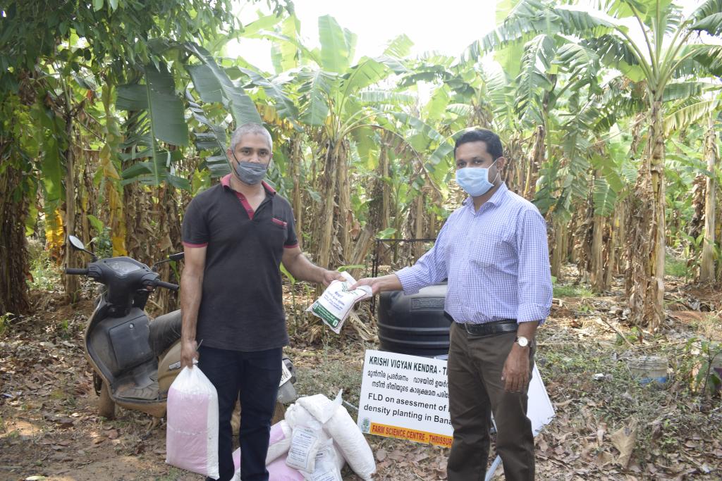 ICAR- KVK Thrissur - Inputs distribution as part of Frontline ...