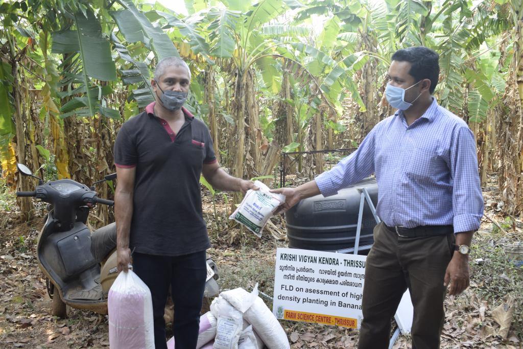 ICAR- KVK Thrissur - Inputs distribution as part of Frontline ...